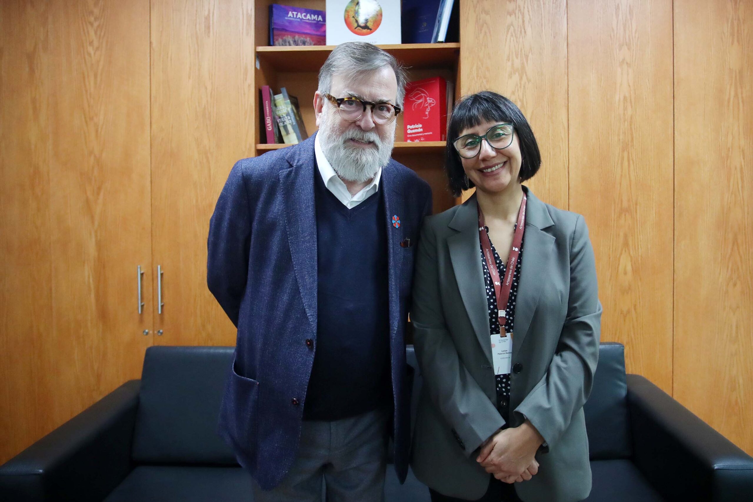 Primer encuentro con Jaime de Aguirre, nuevo ministro de las Culturas ... Primer encuentro con Jaime de Aguirre, nuevo ministro de las Culturas ...